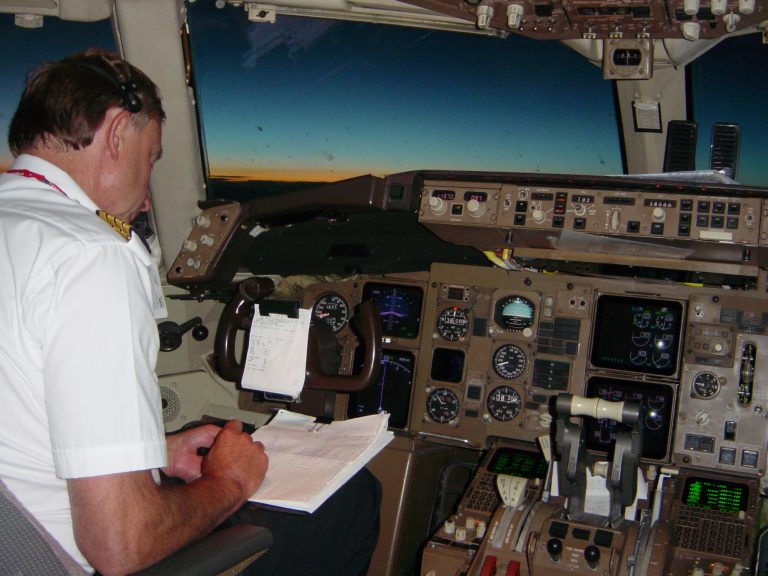 Pilot fatigue and rest - Aviation Common Sense
